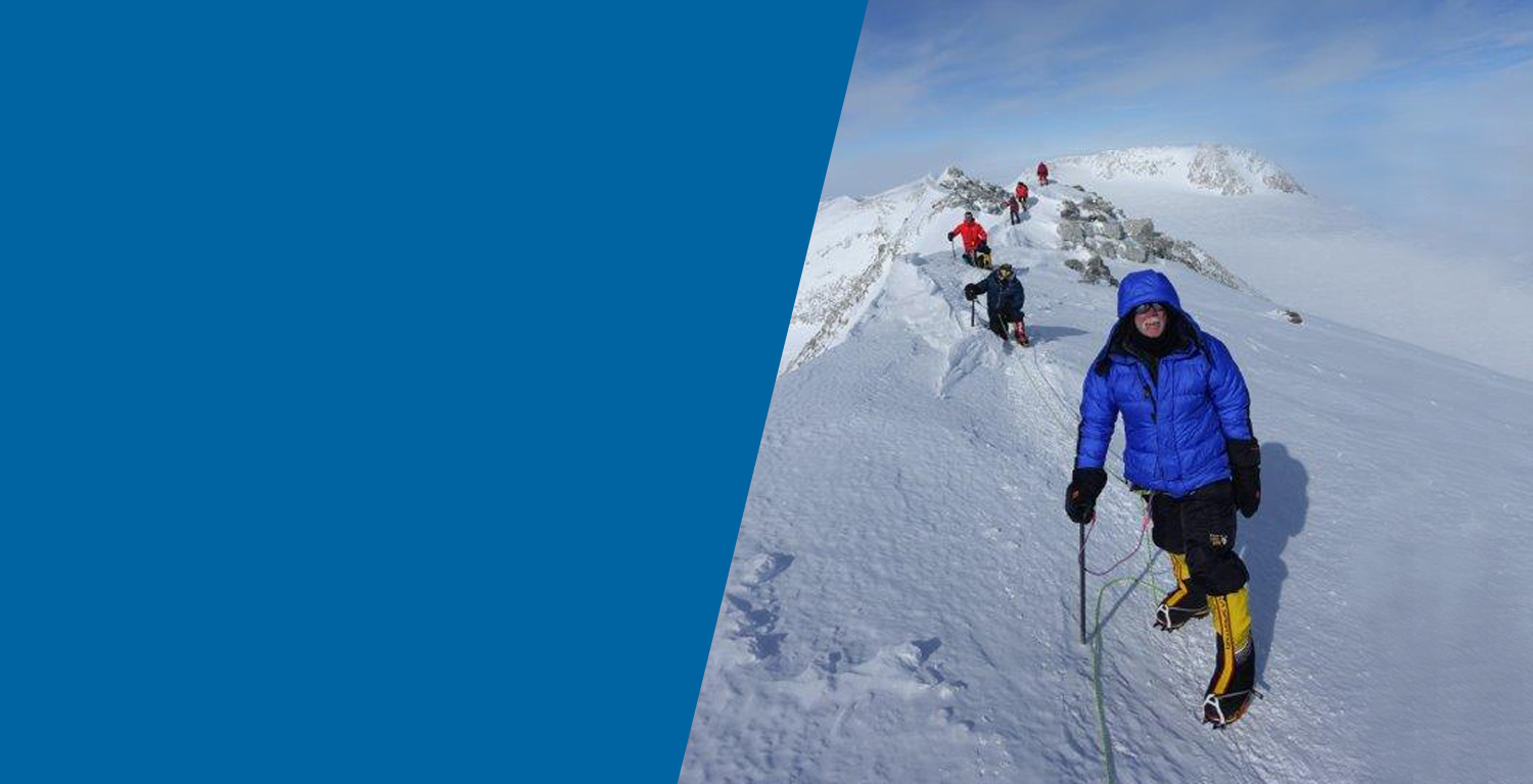 Doctor is Climbing Mount Everest to Support Humanitarian Aid Efforts ...